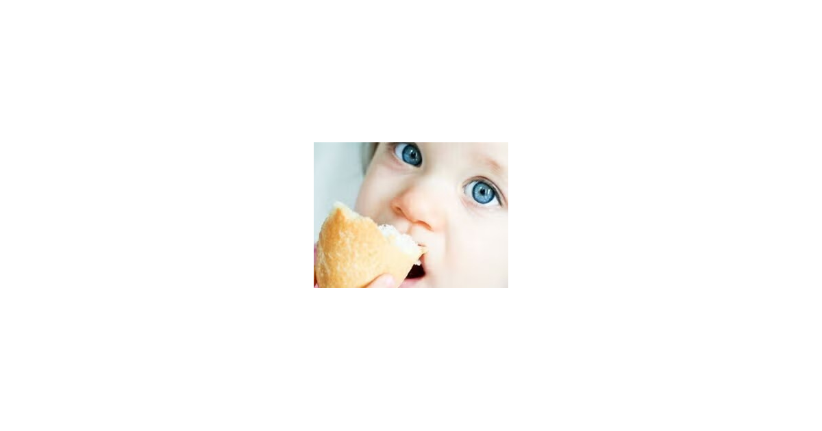 Baby van 12 maanden: ontwikkeling, tips & babyvoeding | FamilyNes